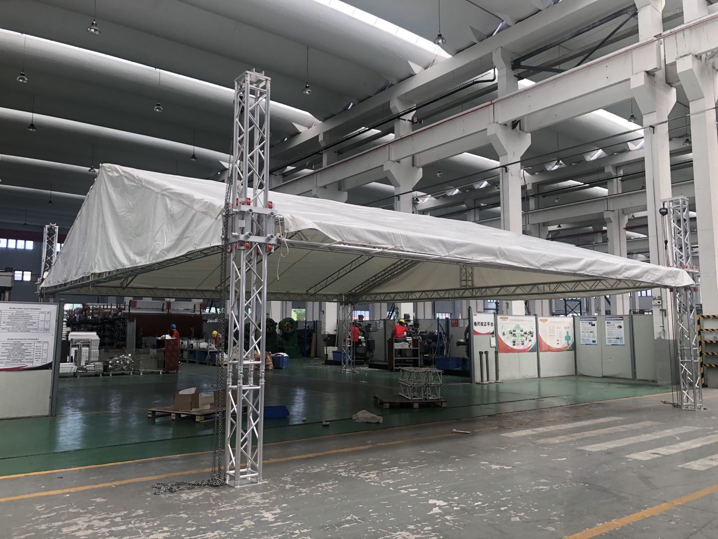 Easy Install Podium Aluminum Stage Platforms Dancing Lighting Booth Truss